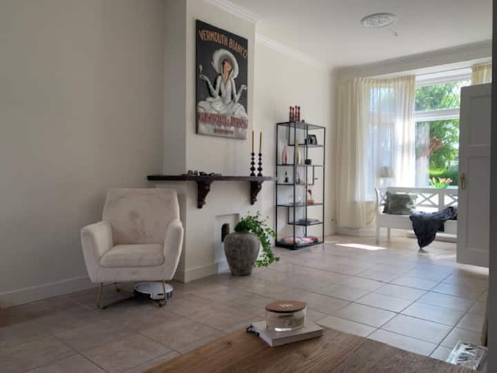 Een Fijne Woning Nabij Het Centrum - Leeuwarden