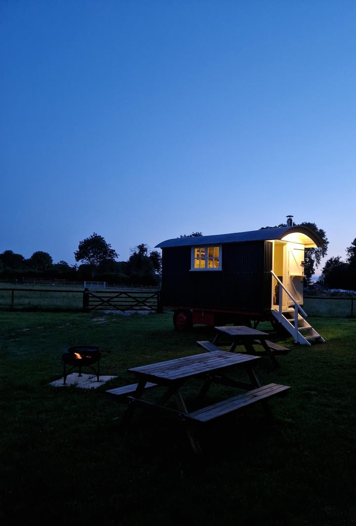 The Delkin Holiday Huts Castle Combe - Castle Combe