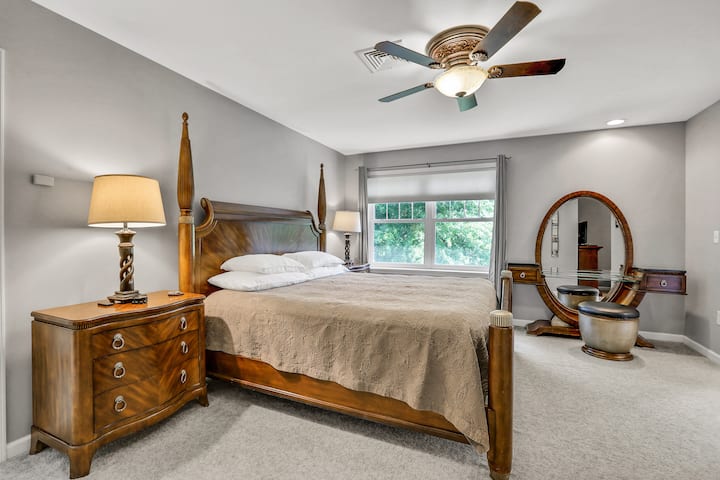 Moondance Suite 5 At Moondance Ridge Suites - New Paltz, NY