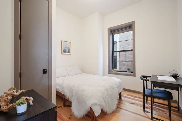 New Cozy Private Room - Manhattan, NY