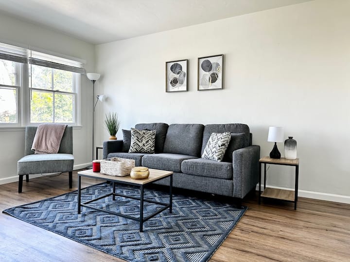 San Diego Gem! Location A+! - San Diego Airport (SAN)