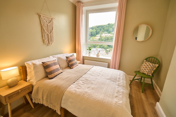 Cozy 1850s Hebden Cottage W/ Views & Log Fire - Hebden Bridge