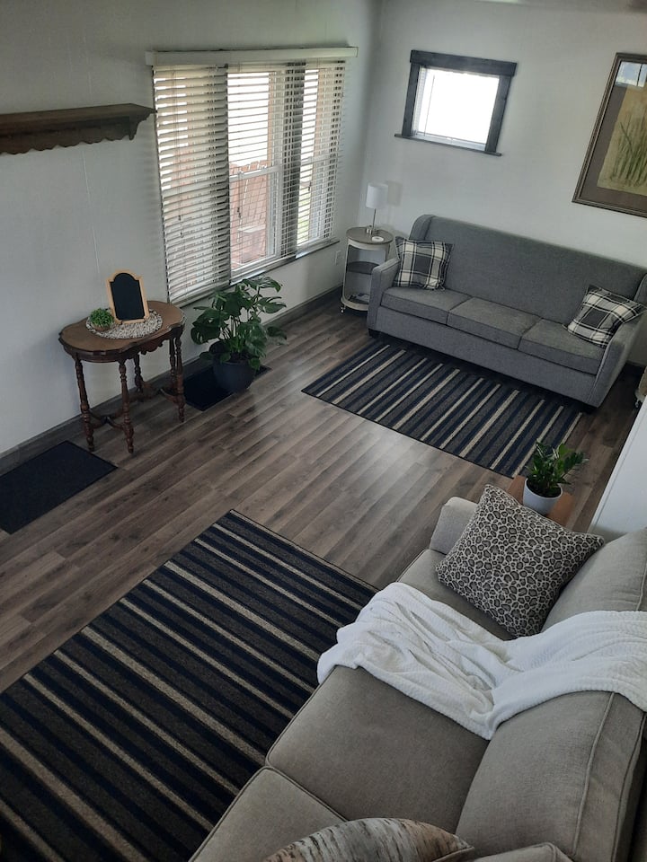 Bunker Hill Bungalow - Berlin, OH