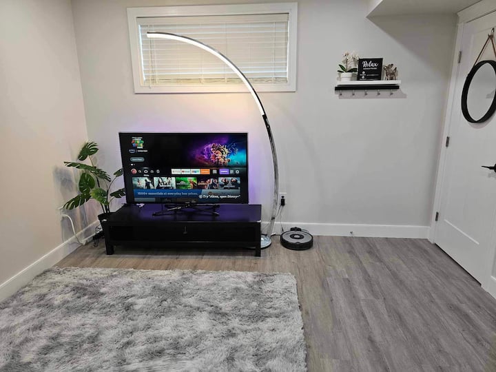 Cozy Basement Suite In North Edmonton - Alberta