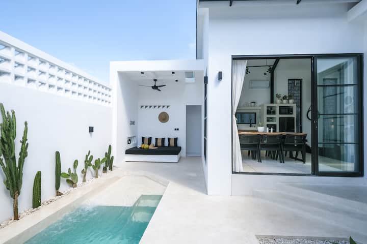 The Raw: Rustic Retreat With Pool Views In Bingin - Uluwatu