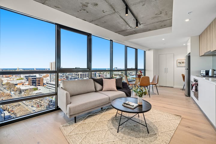 New! Stature Style Southbank! - Melbourne