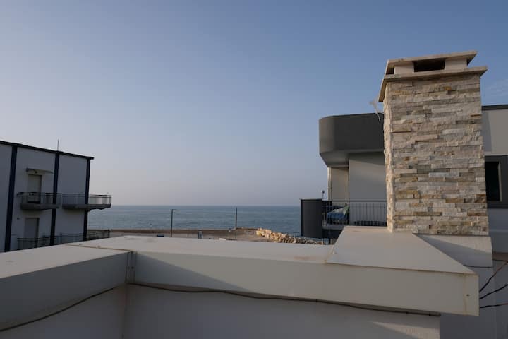 Blue Sea Galileo Apartment - Trani