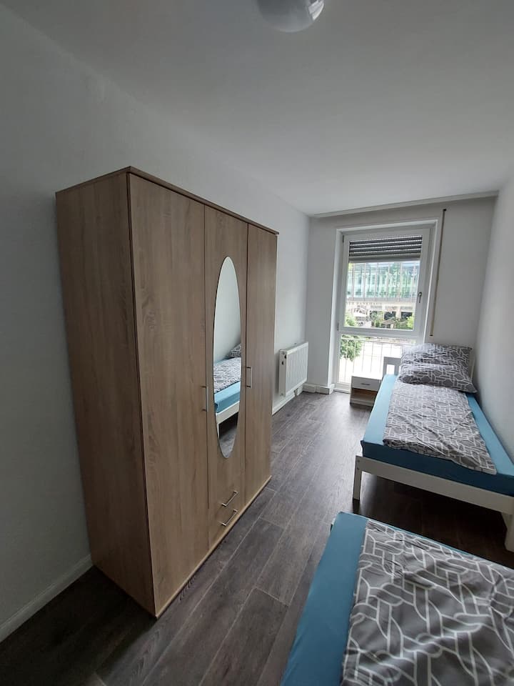 Tolle Wohnung In Hn-allee 2.og - Neckarsulm
