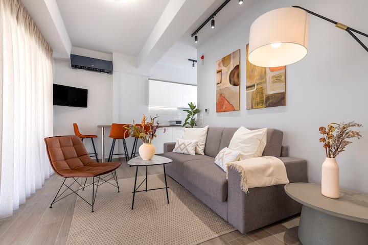 Phaedrus Living: Luxury Penthouse Potamianou - Athens