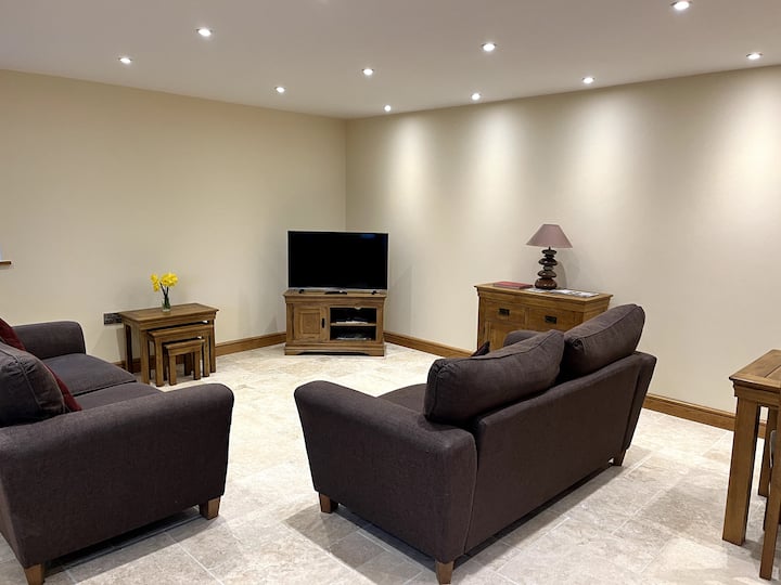 Court Farm Holiday Lets - 1 - Builth Wells