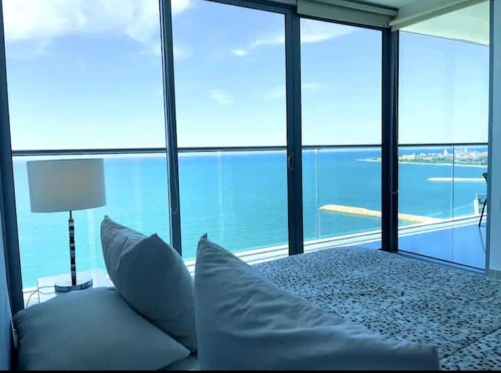 Amazing View To The Ocean And Historical Center - Cartagena, Colombia