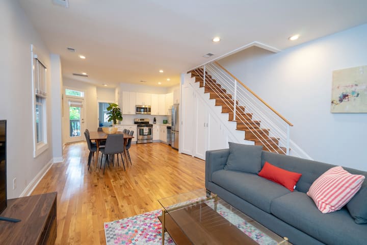Modern 4br Columbia Heights Gem Walk 2 Metro&shops - Washington, DC