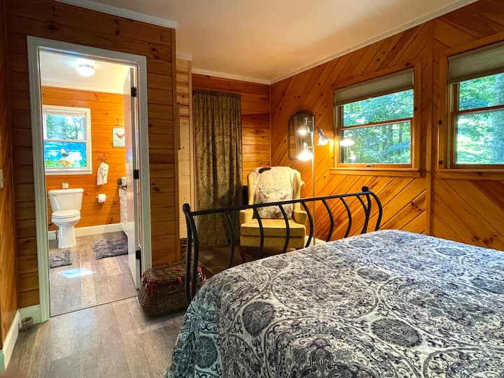 Goat Farm Mountain Retreat - Dillard, GA