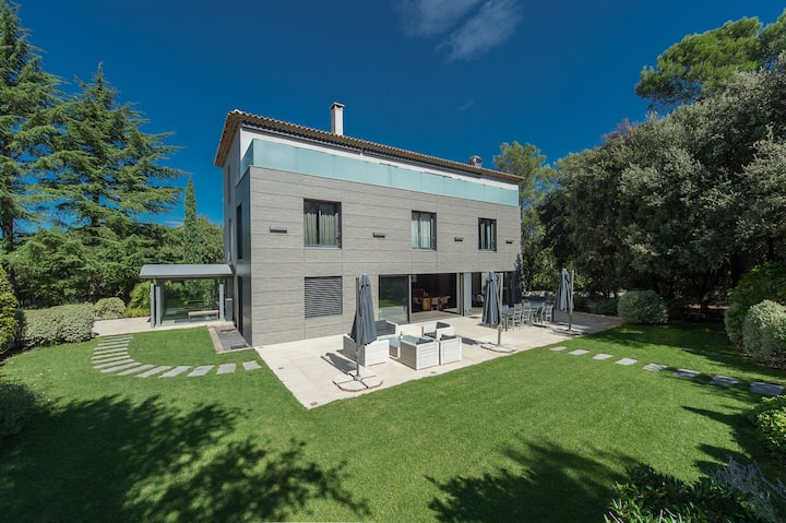 La Villa - La Bouilladisse