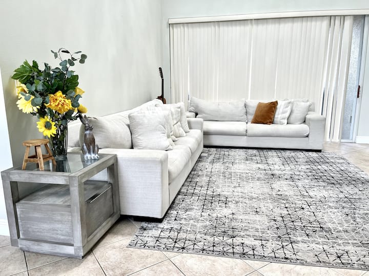 Private Bdrm | Pool&gym Access | Large Home |Wi-fi - Clermont, FL