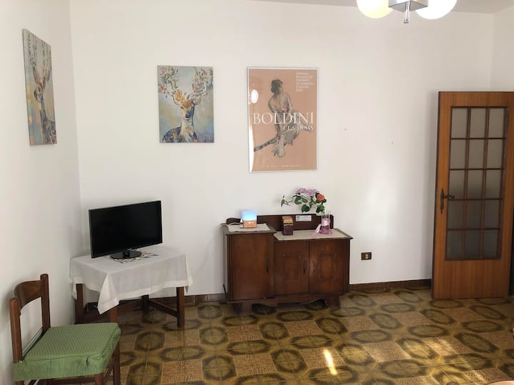 "La Dama In Rosa" - Sestola