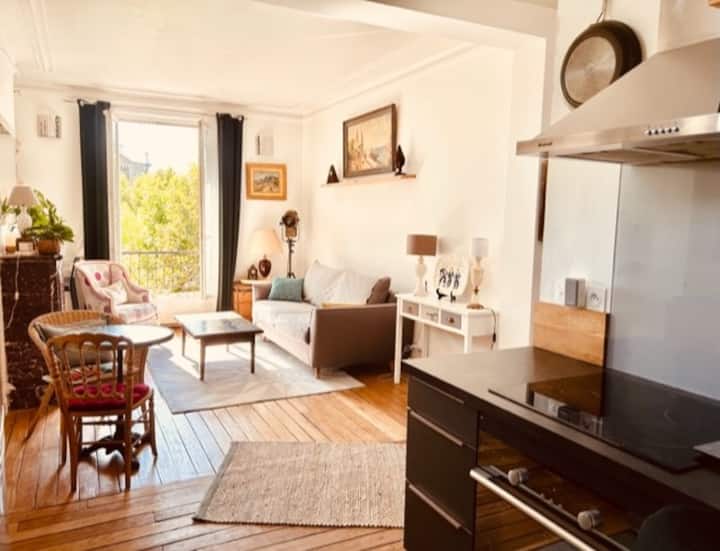 Cosy T2 Paris Centre à 8 Min. - Bois-Colombes