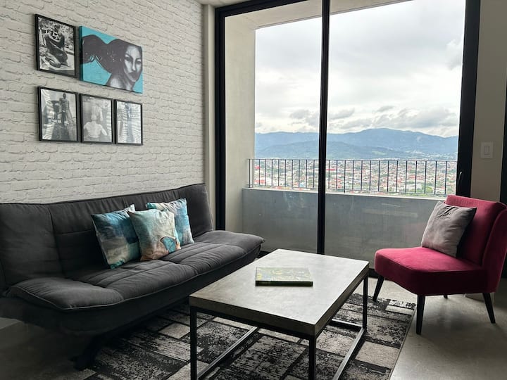 Urbn Escapada - San José