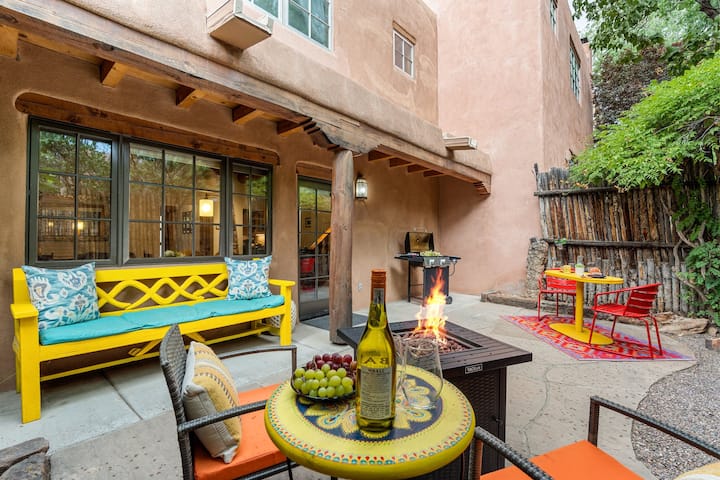 Charming Downtown Santa Fe Condo - Santa Fe, NM