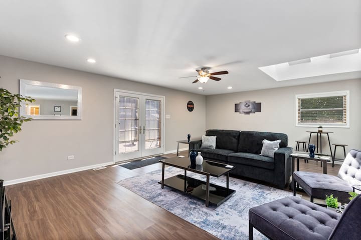 Oak Lawn Fhs Rental - Burbank, IL