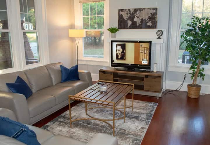 The Hillcrest House, Room#6 - Macon, GA