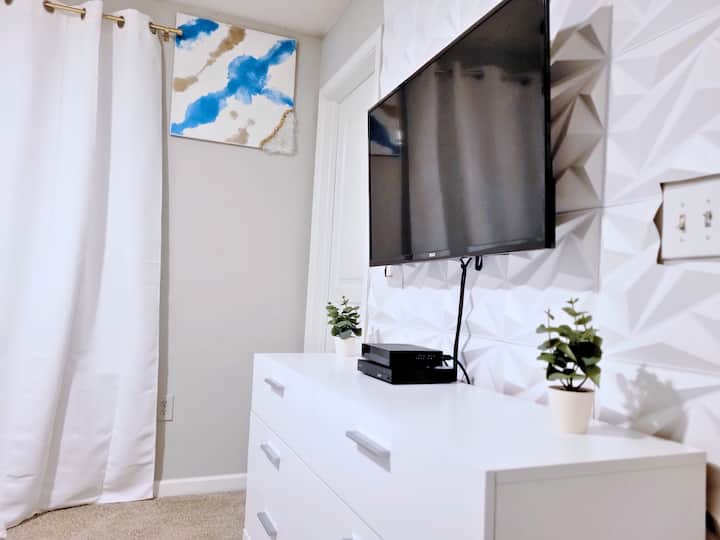 Over & Above Stays - Lake Wylie, SC