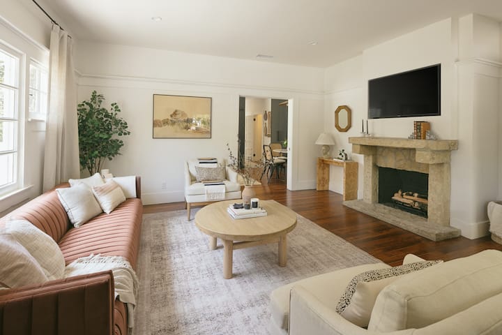 Park House Luxury Dwntwn 2 Bd 1.5 Bth Arts Distrct - Santa Barbara, CA
