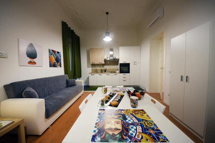 Casa Nigra - Palermo, Italy