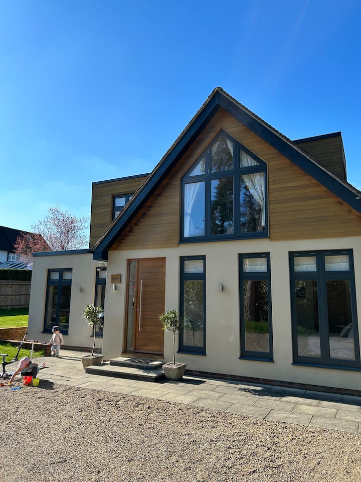 Modern House In Kent, Sleeps 6 - Tonbridge