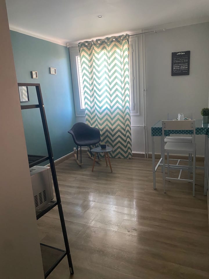 Charmant Petit Appartement - Bourg-en-Bresse