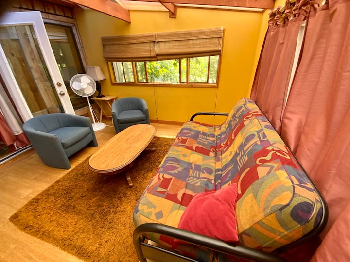 Barnplex Unit 1 - Hornby Island