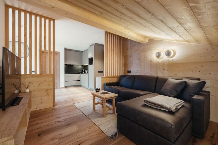 401 Lavarela, Suite Apartment - Corvara in Badia