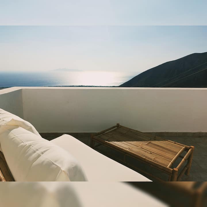 La Vie - Santorini