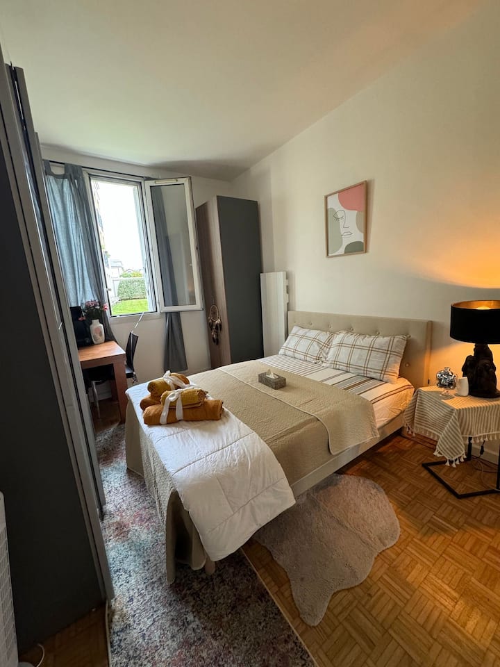 Château De Versailles Chambre+ Breakfast+parking - Versailles