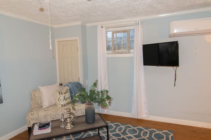 Lovely Studio 5 Min Drive To Sites/mgm+metro+pkg - Alexandria, VA