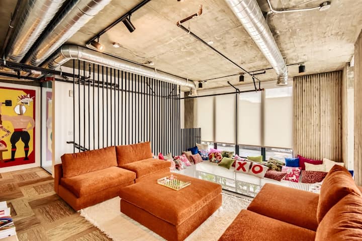 Amazing Downtown San Diego Loft Next To Petco Park - San Diego, CA