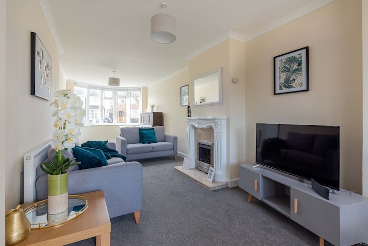 Two Bedroomed Luxury Home. - Birmingham