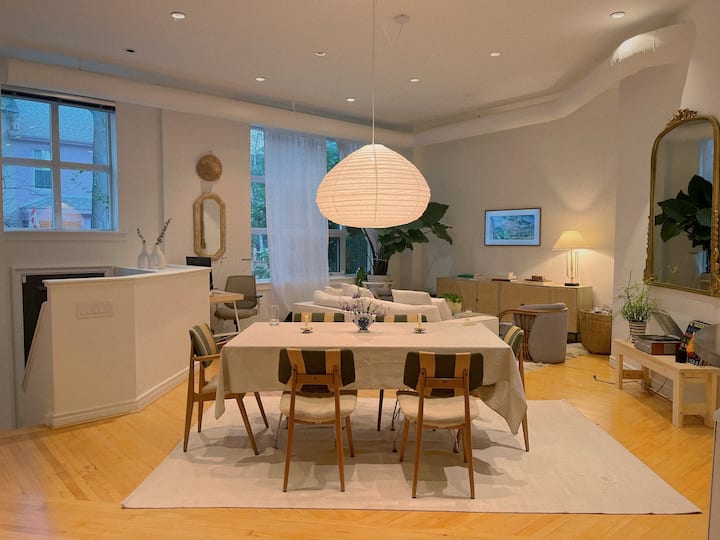 Beautiful Character Loft In Historic Cabbagetown - Toronto