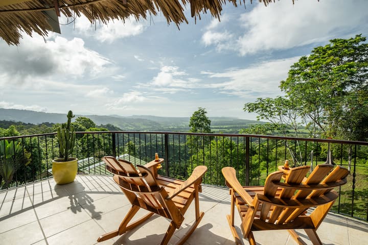 Amazing Mountain & Ocean Views - Costa Rica