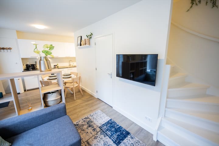 Magnificent Two Bedroom Apartment (Sd-23-m) - Eindhoven
