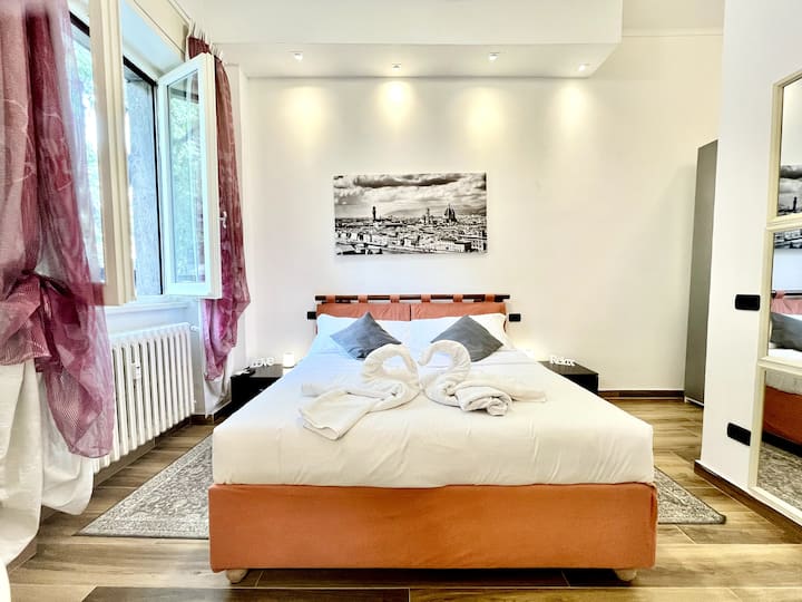Elegant Centrally-located Suite In Florence - Firenze
