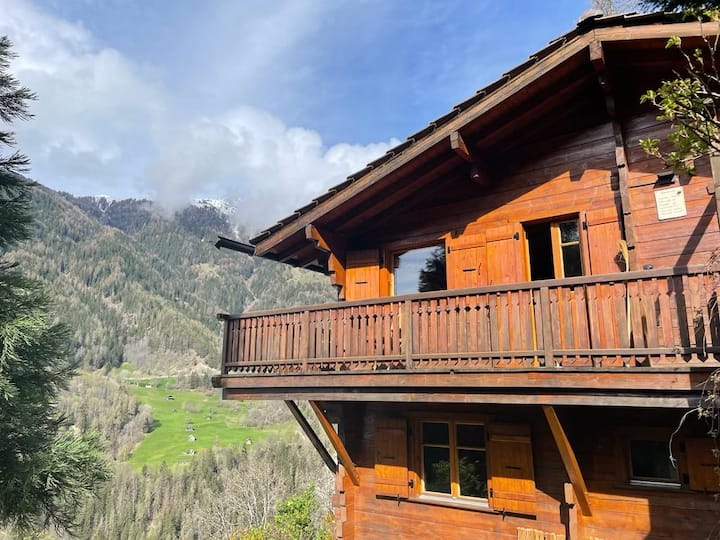 Charmant Chalet En Bois Entre St-luc Et Grimentz - Zinal