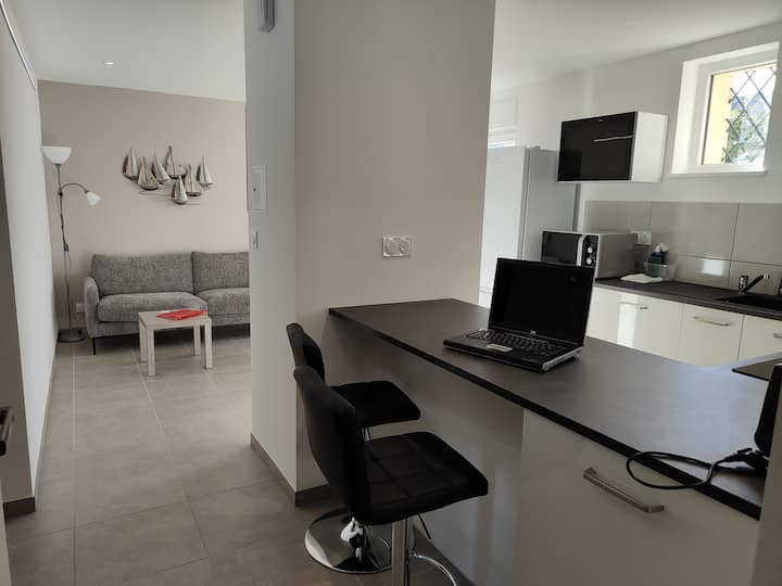 Casagino 1 : Appt Indépendant 3 Pièces Pour 4 Pers - Vesoul