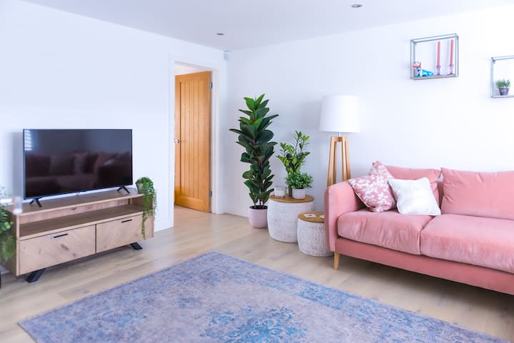 Cheltenham Double Room - Cotswolds