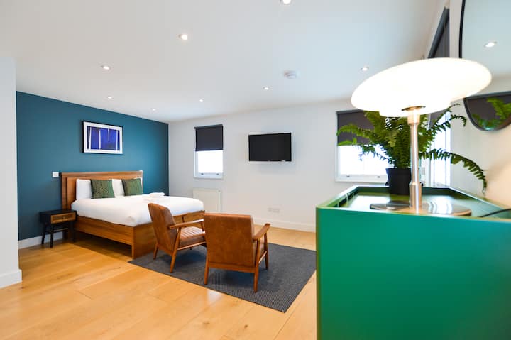 The Warehouse West Hampstead Apartment - London, UK