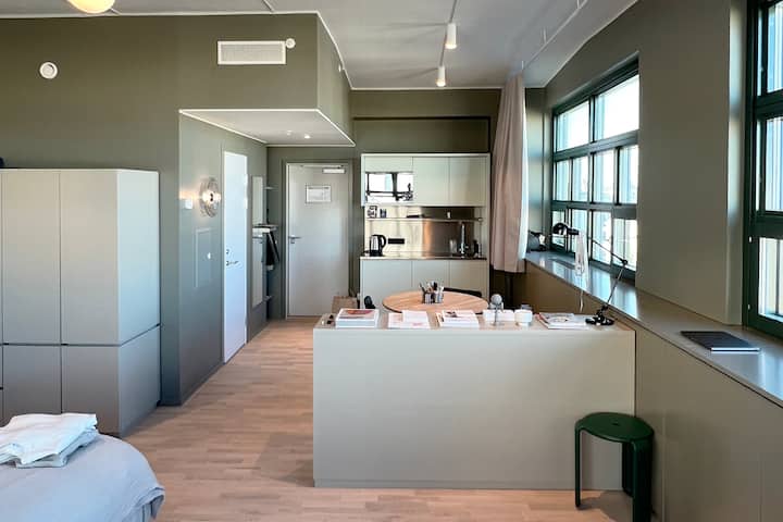 40 Sqm Corner Studio With Large Windows - Stockholm