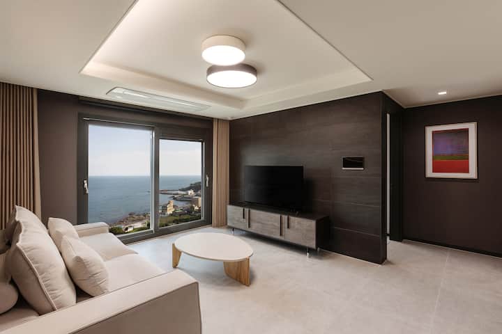 [Newcz] 기장 오션뷰 2룸 #4~6인 가족 숙소 #롯데월드 송정해수욕장 해동용궁사 - Busan