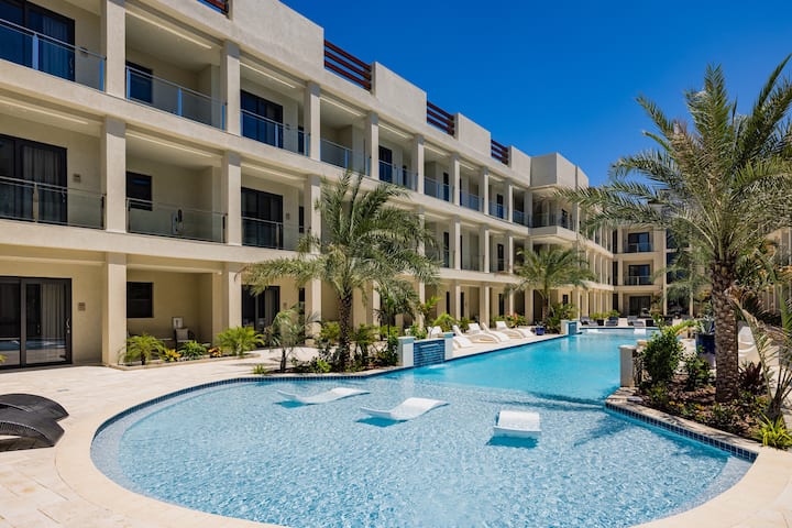 Lux New 3br/3bth Condo/priv Patio/next To Pool - Aruba