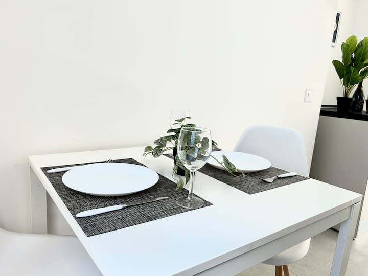 Lakeside Suite | Stylish & Comfortable Getaway! - Castagnola-Cassarate-Ruvigliana