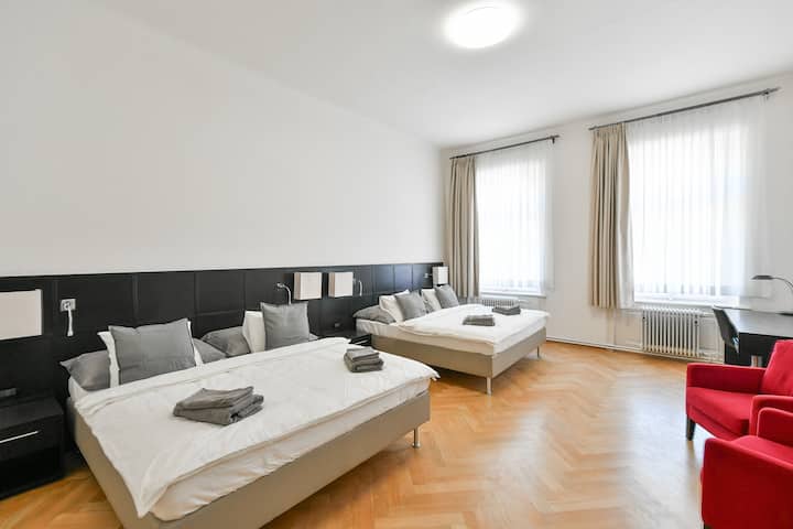 Petrin Garden 3br Apartment # 11 By Wsp Apartments - Prague